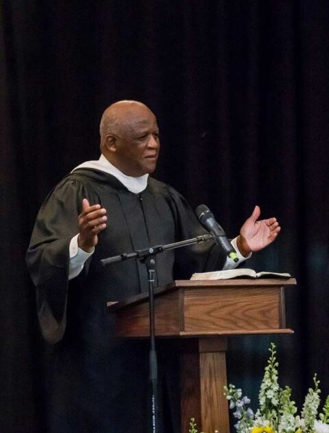 Wallace Francis | Ambassadors For Christ International